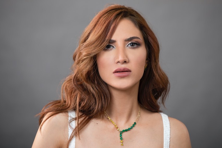 روان مهدي - الدهليز - قاعدة بيانات الفن العربي والفنانين