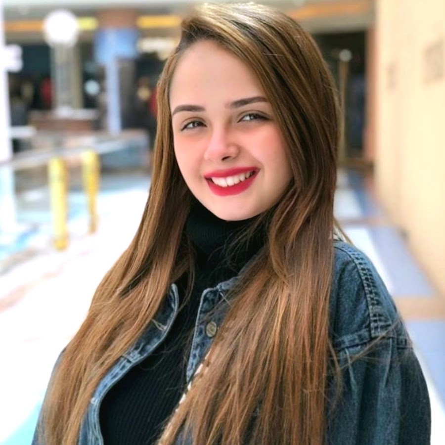 خلود ياسر - الدهليز - قاعدة بيانات الفن العربي والفنانين